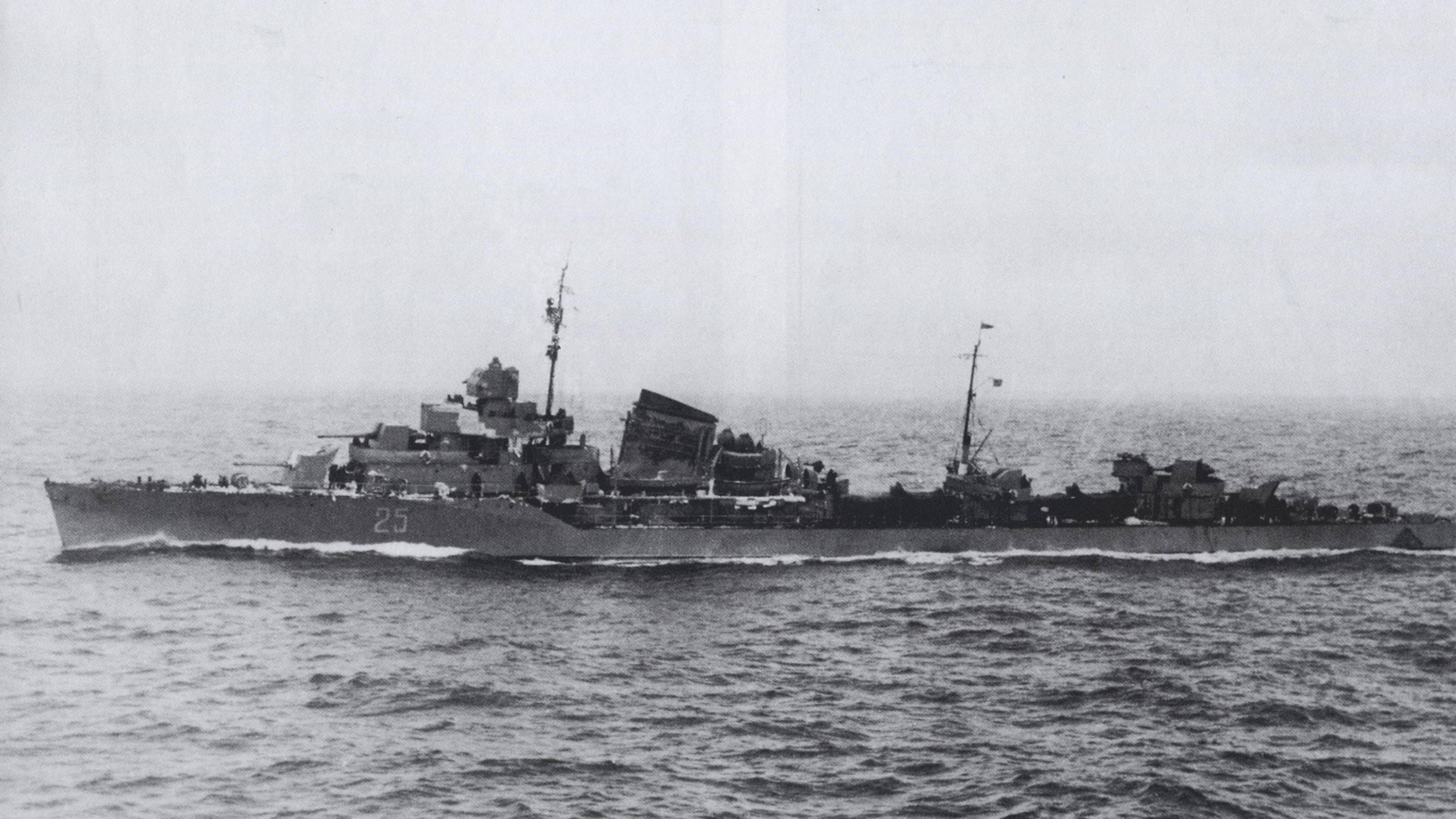 Мир кораблей Эсминнец Гневный