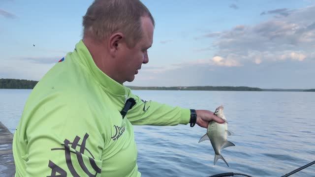 "ВСЕГДА С УЛОВОМ"