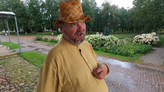 Шура, Шурик спросил меня чем понравился мне Дмитров