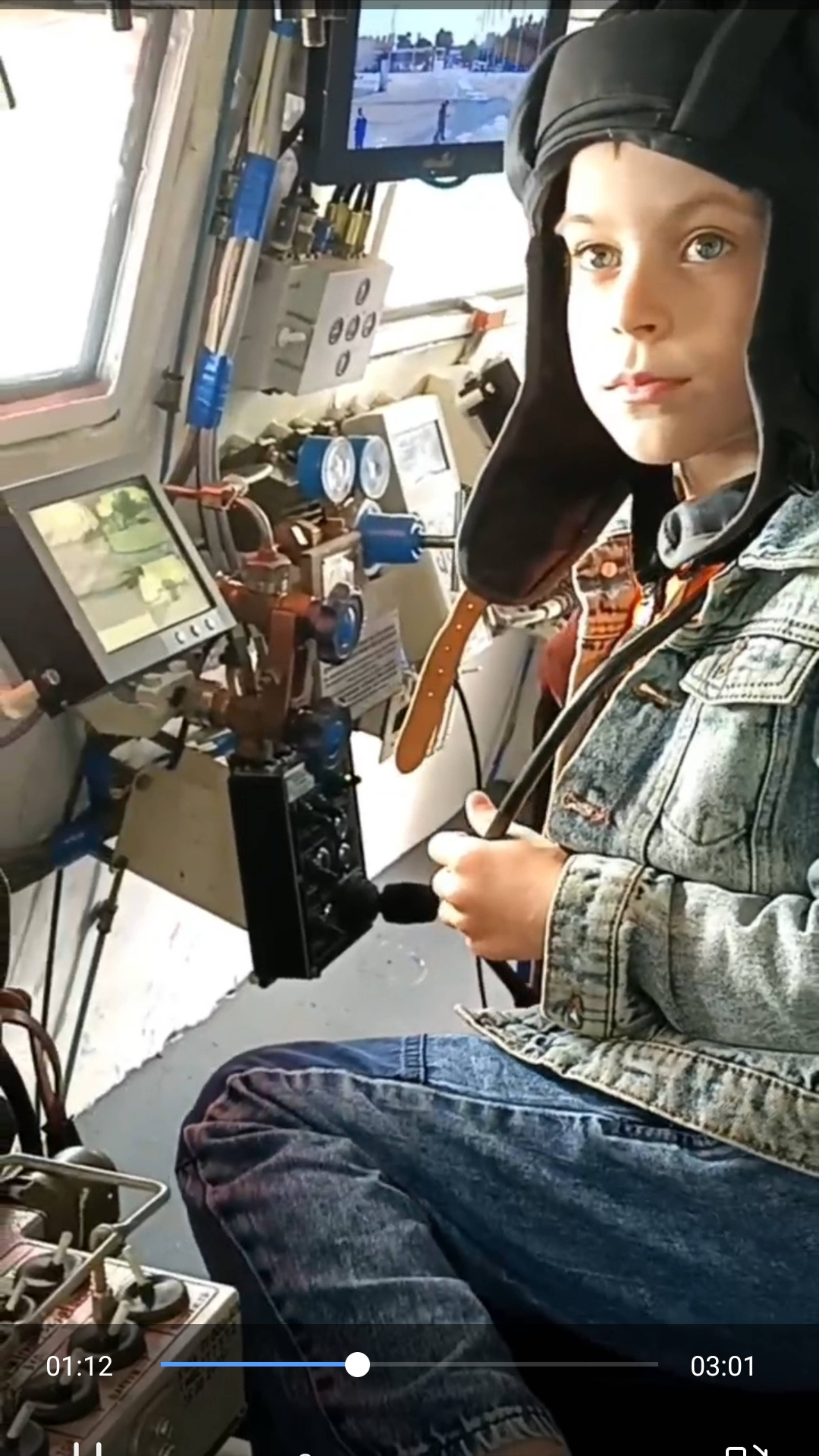 Я в пожарники пойду Пусть меня научат