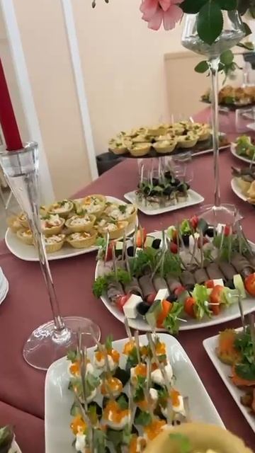 Фуршет. зал во Дворце бракосочетания г Иркутск, ул. Дек. Событий.