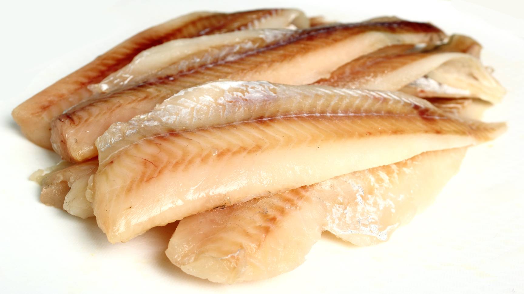 Как отделить филе Минтая от костей. Это сделает филе дешевле покупного в 2-3 раза!