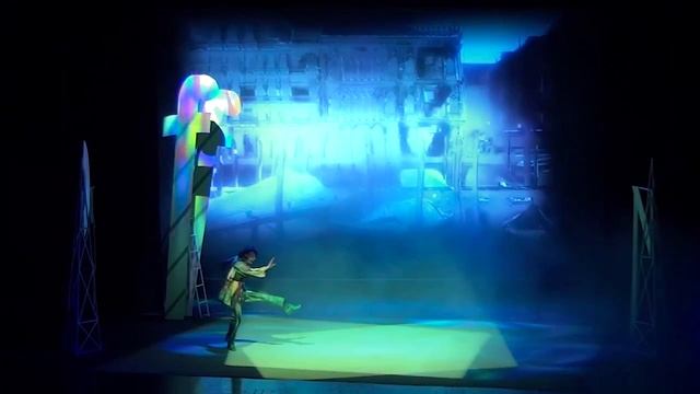 Сцена из спектакля "Слуга двух господ", реж. - Вероника Мерк