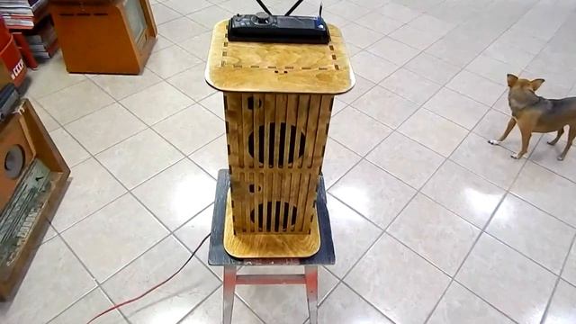 Этапы сборки. два 13 см динамика вертикальный.