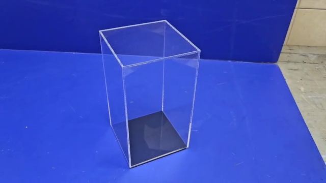 Защитный колпак из оргстекла