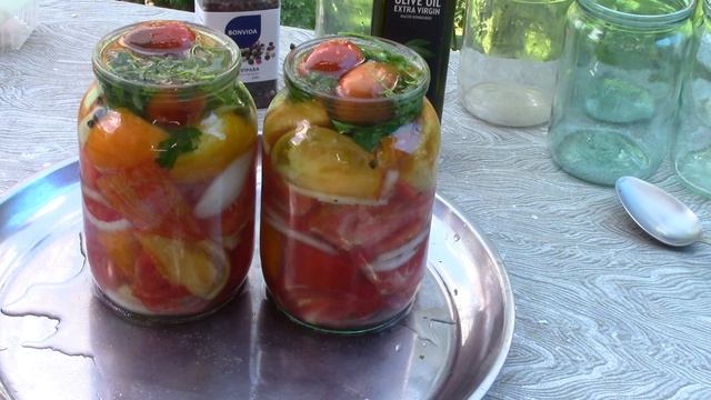 Ассорти из помидор на зиму