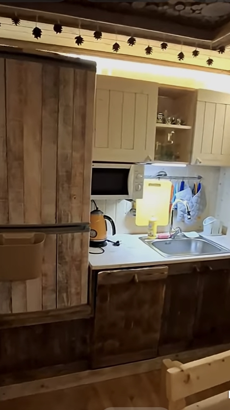 Кухня в бане ИЗ ОБРЕЗКОВ И ОТХОДОВ ЗА ДЁШЕВО #банясвоимируками #diy #дача