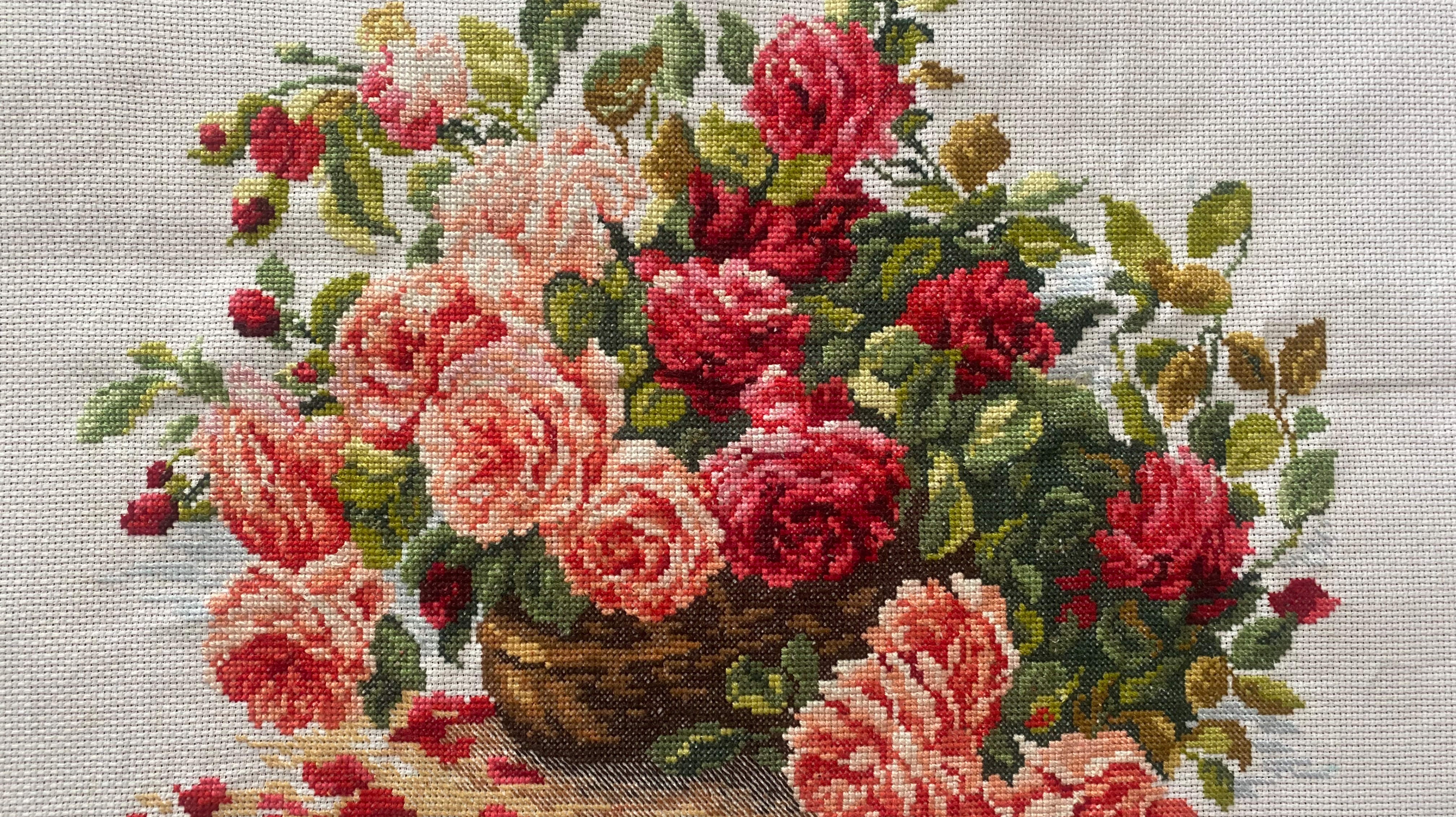 Королевские розы от Чудесной иглы