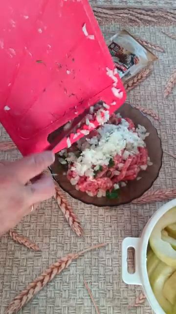 Так просто и вкусно можно приготовить фаршированные кабачки сочно #рецепты #еда #тожевкусно