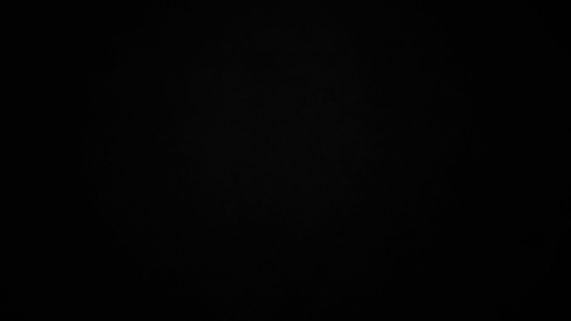 Питбули насмотрелись UFC и понеслись в драку !! Хозяин в одних трусах разнимал питбулей. Драка собак