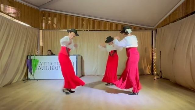 Танец фламенко "Гарротин"