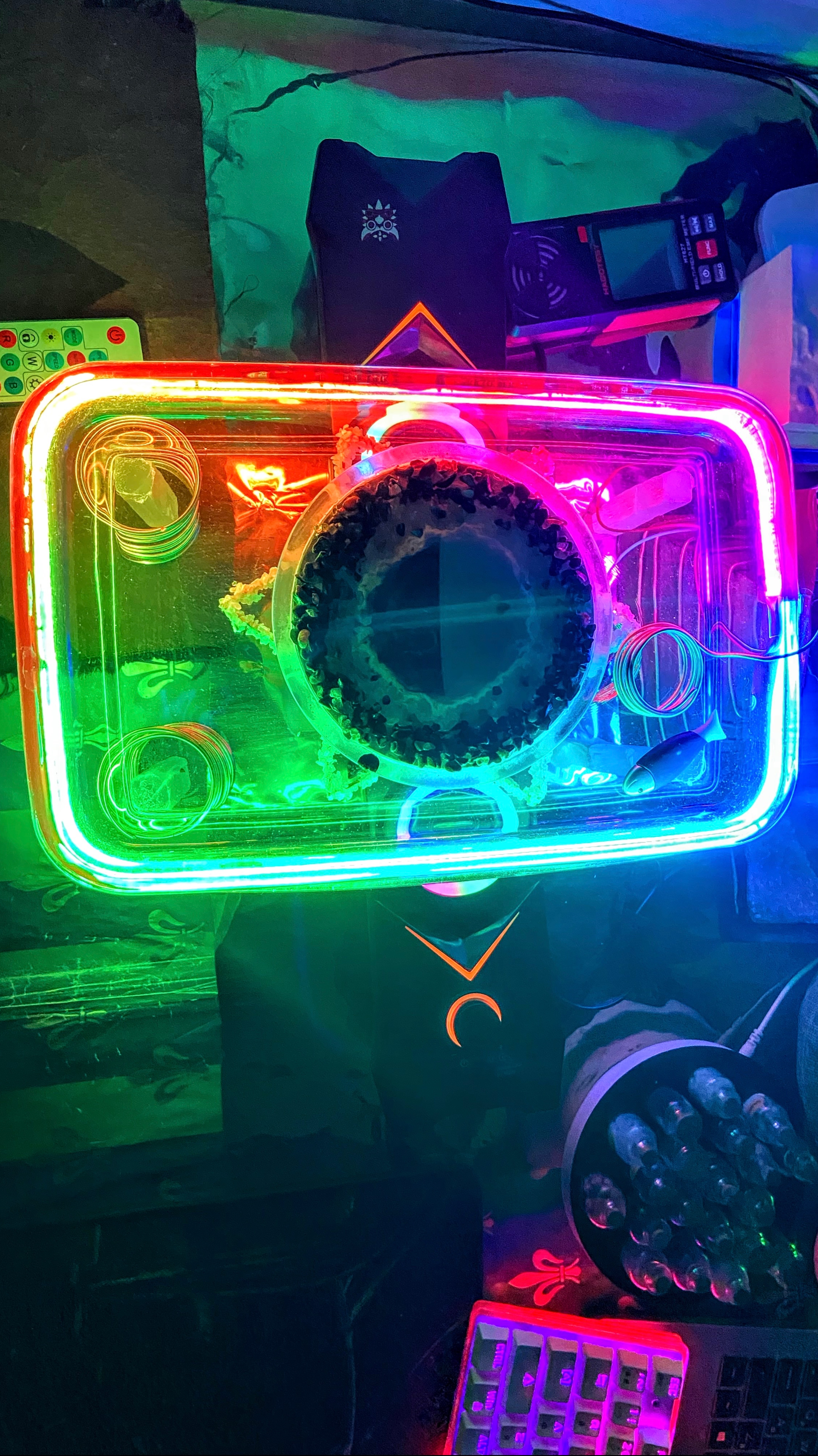 Установка для создания геометрических картин (версия 2)