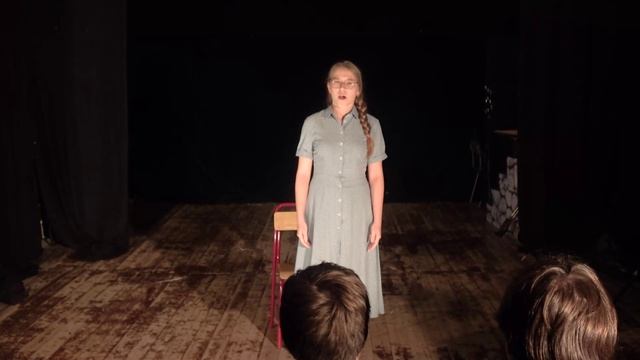 Монолог «О вреде и пользе книжных романов»