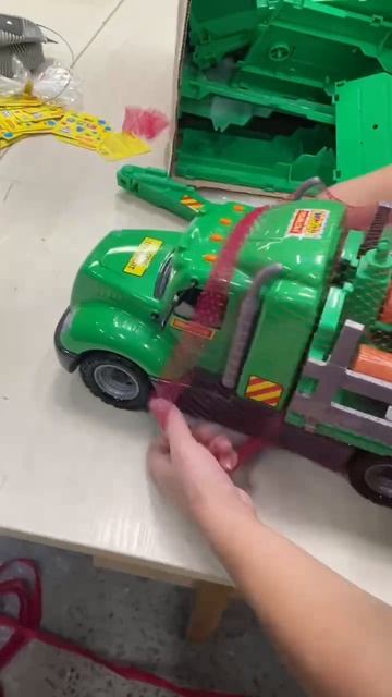 Майк автомобиль-лесовоз с прицепом