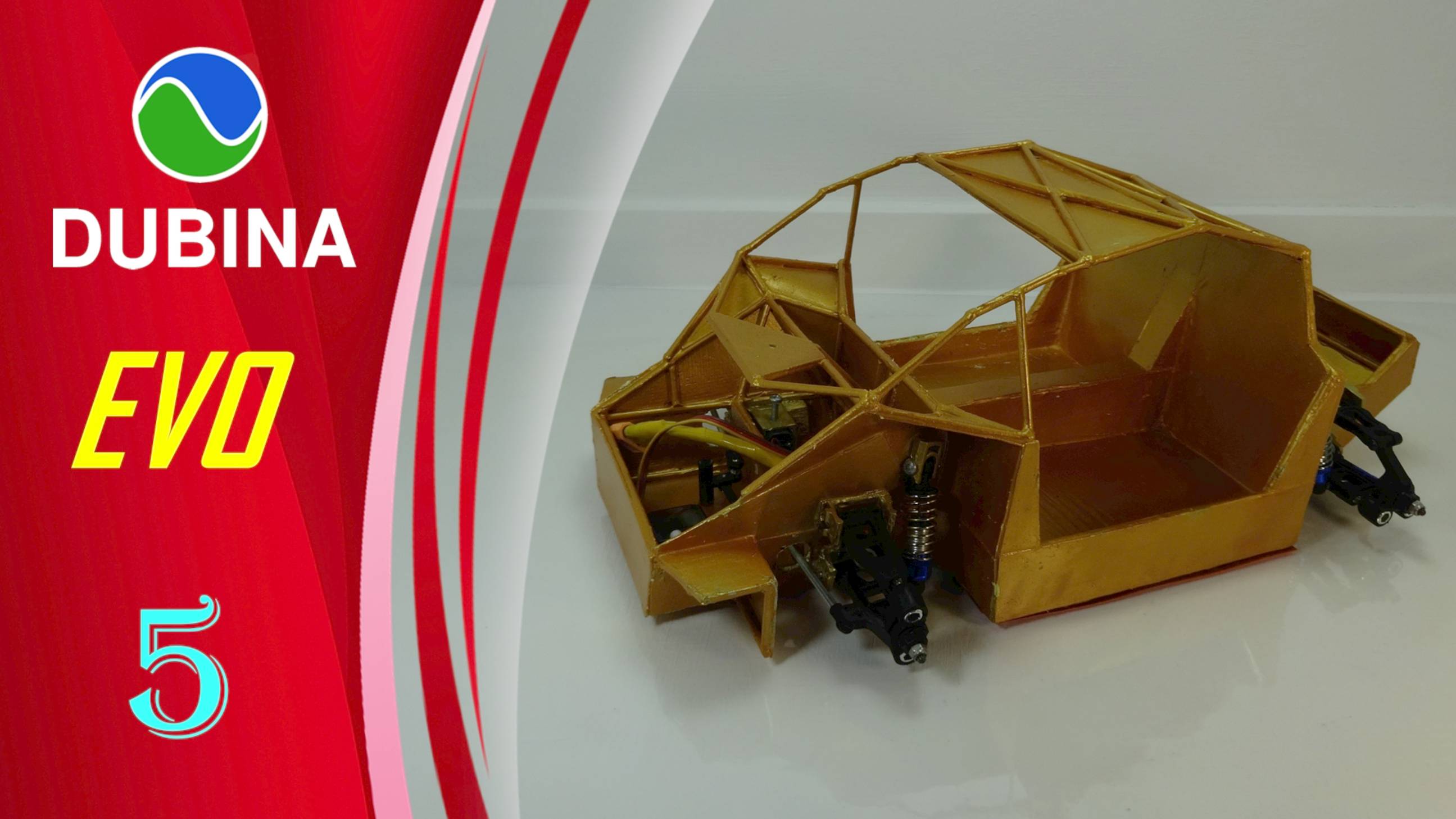 Двухрычажная подвеска электрического робокара с искусственным интеллектом Dubina в масштабе 1:10