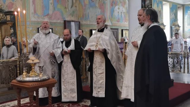 Тропарь Преображения Господа Иисуса Христа 18.08.2025