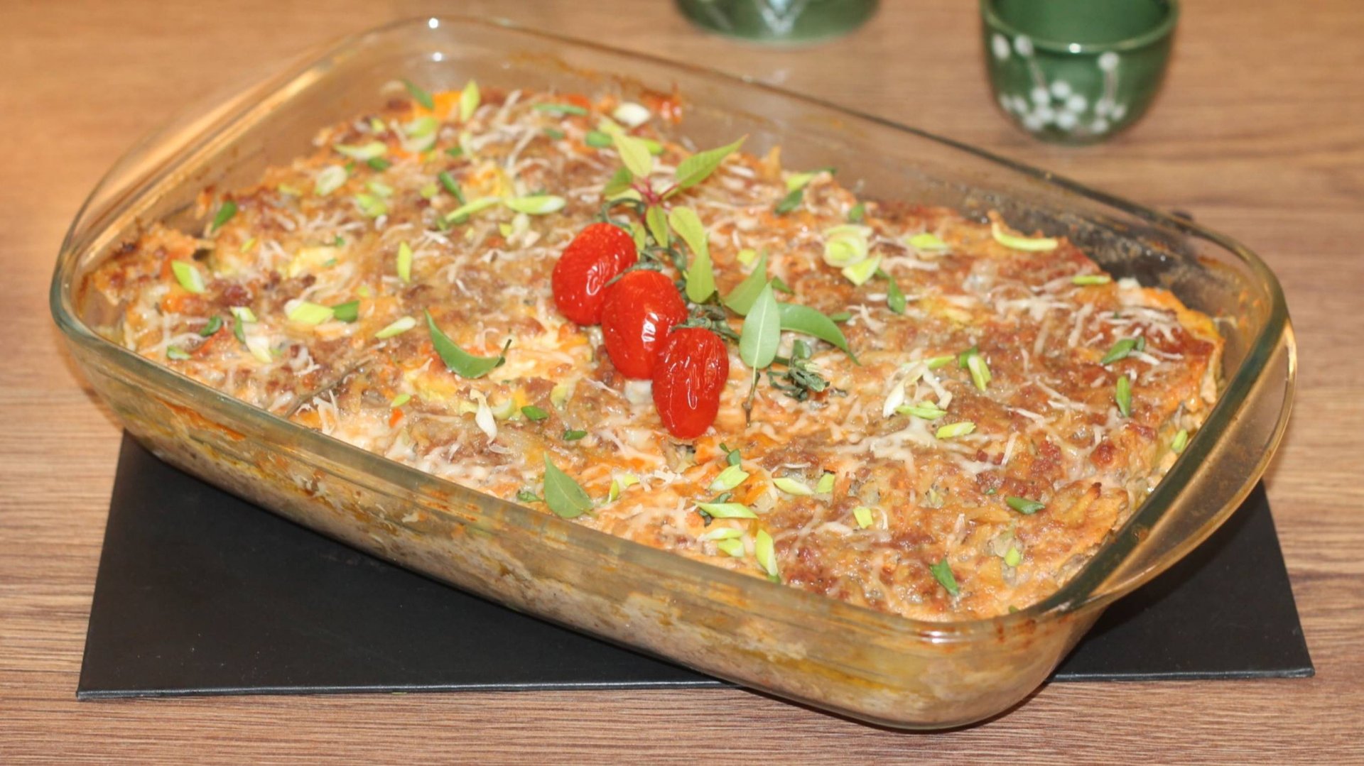 Картофельная запеканка с кабачками и мясным фаршем