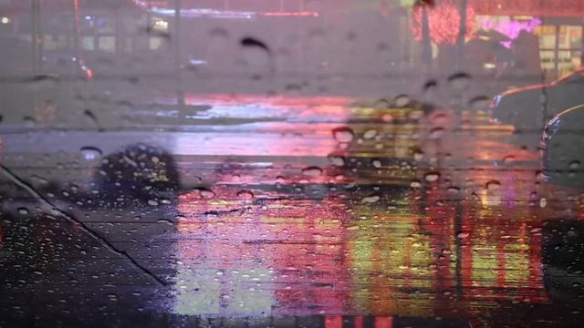 I love the Sound when the rain falls down