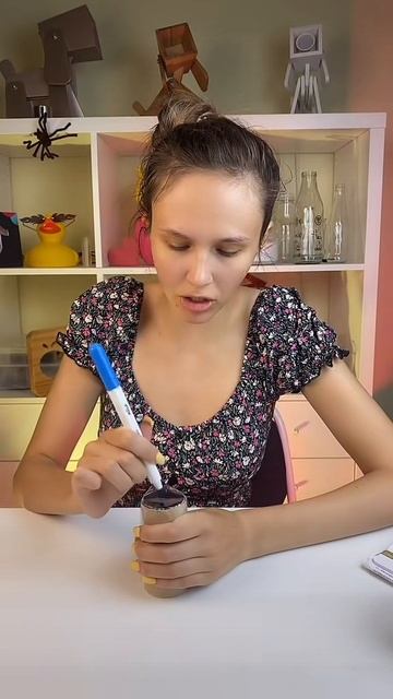 Проектор из туалетной бумаги 😂 Классно получилось?