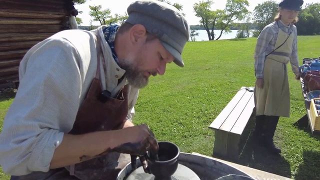 Непростые вещи, эпизод 9