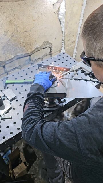 Снегоход начинается с этой искры ⚡