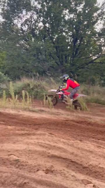 Школа мотокросса ZRT Тренировка поворотов