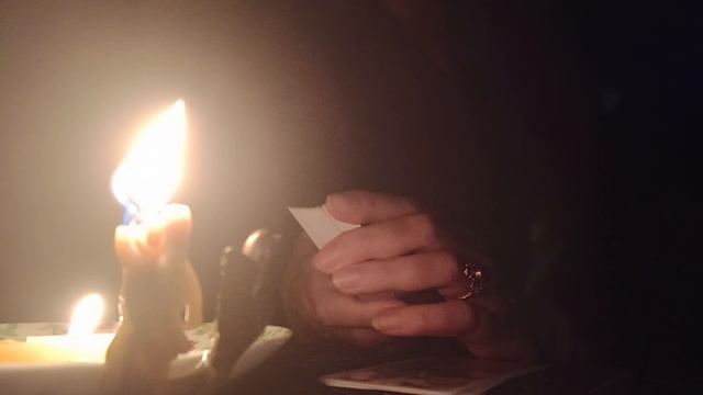 Усиленный вызов мужчины на разговор, звонок, приезд, появление на Египетском Таро Ар-Нуво