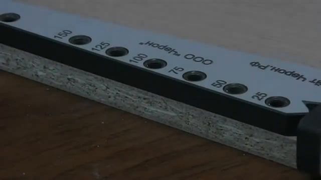 ЧЕРОН - МК 16. Мебельный кондуктор для сверления отверстий в плоскости под стяжки евровинты