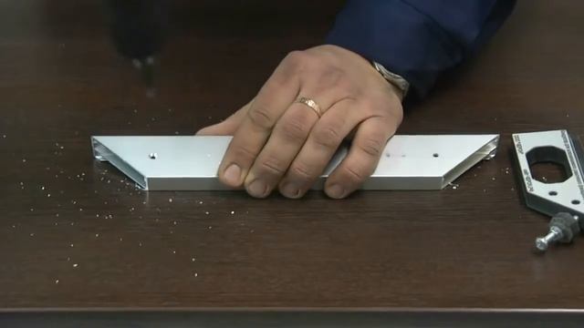 ЧЕРОН - МК 08. Мебельный кондуктор для дверей из алюминиевого профиля