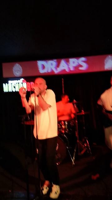 Балдёж в кафе.