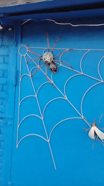 самодельный комар для гаражных ворот🦟+🕷=🕸😁