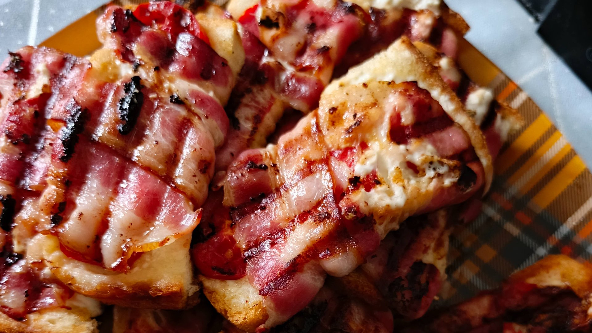 Горячие бутерброды на гриле. Лучшая закуска на праздничный стол.