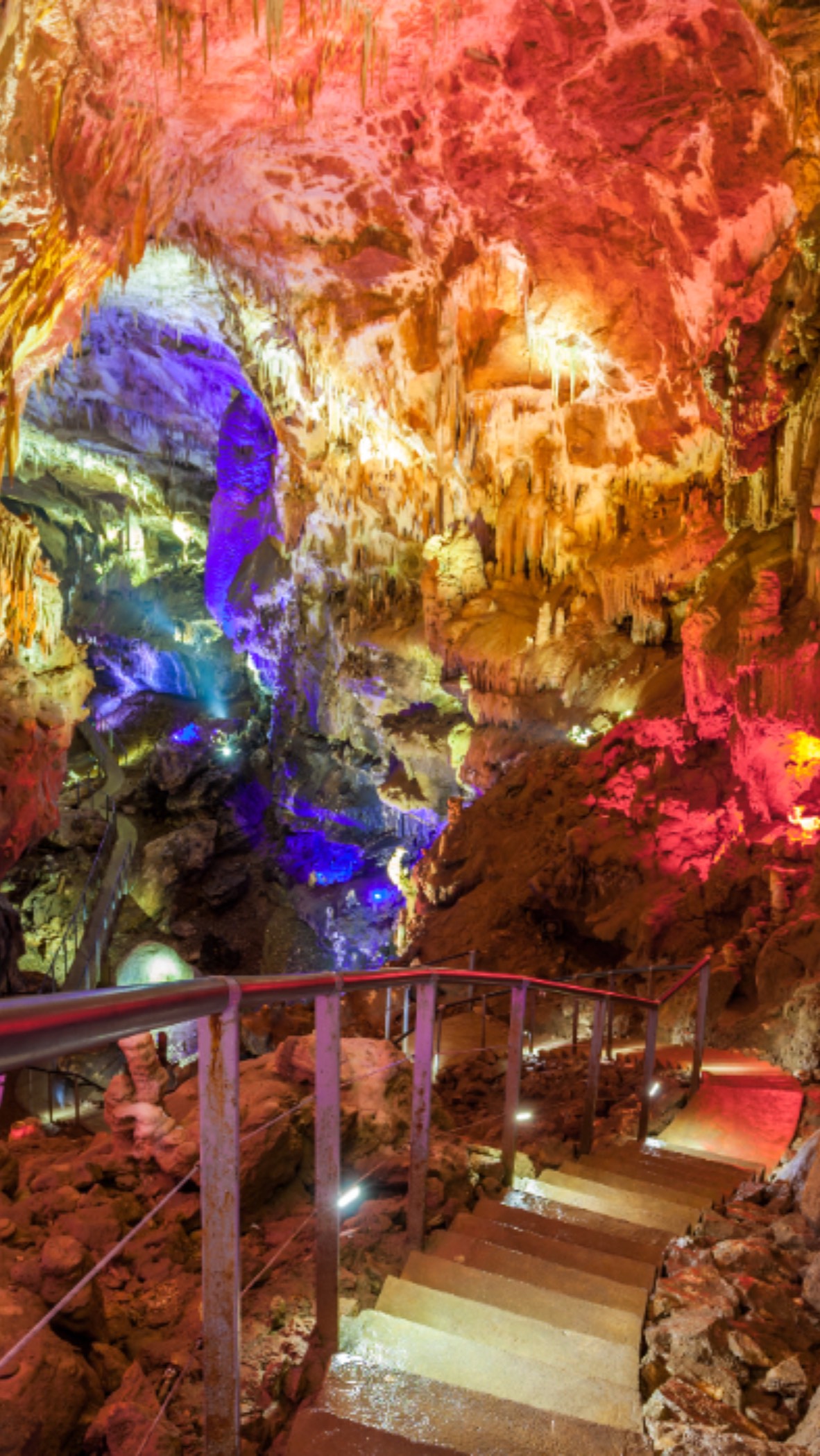 Пещера Прометея