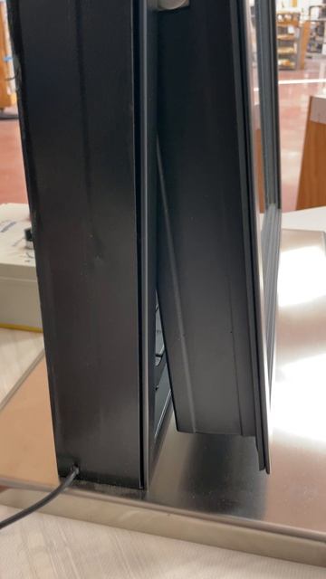 Форточка с электроприводом