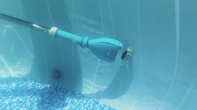 Аккумуляторный пылесос Bestway Aquatech