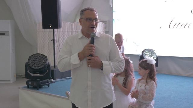 Песня для мамы от сына. Попросили спеть "Маме" на свадьбе дочери. Дмитрий Светлый.