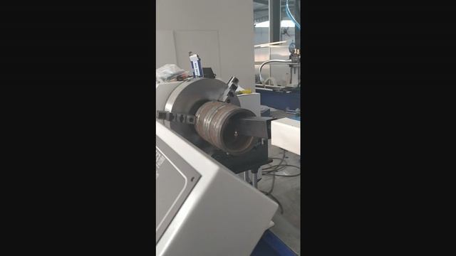 Установка для внутренней наплавки труб