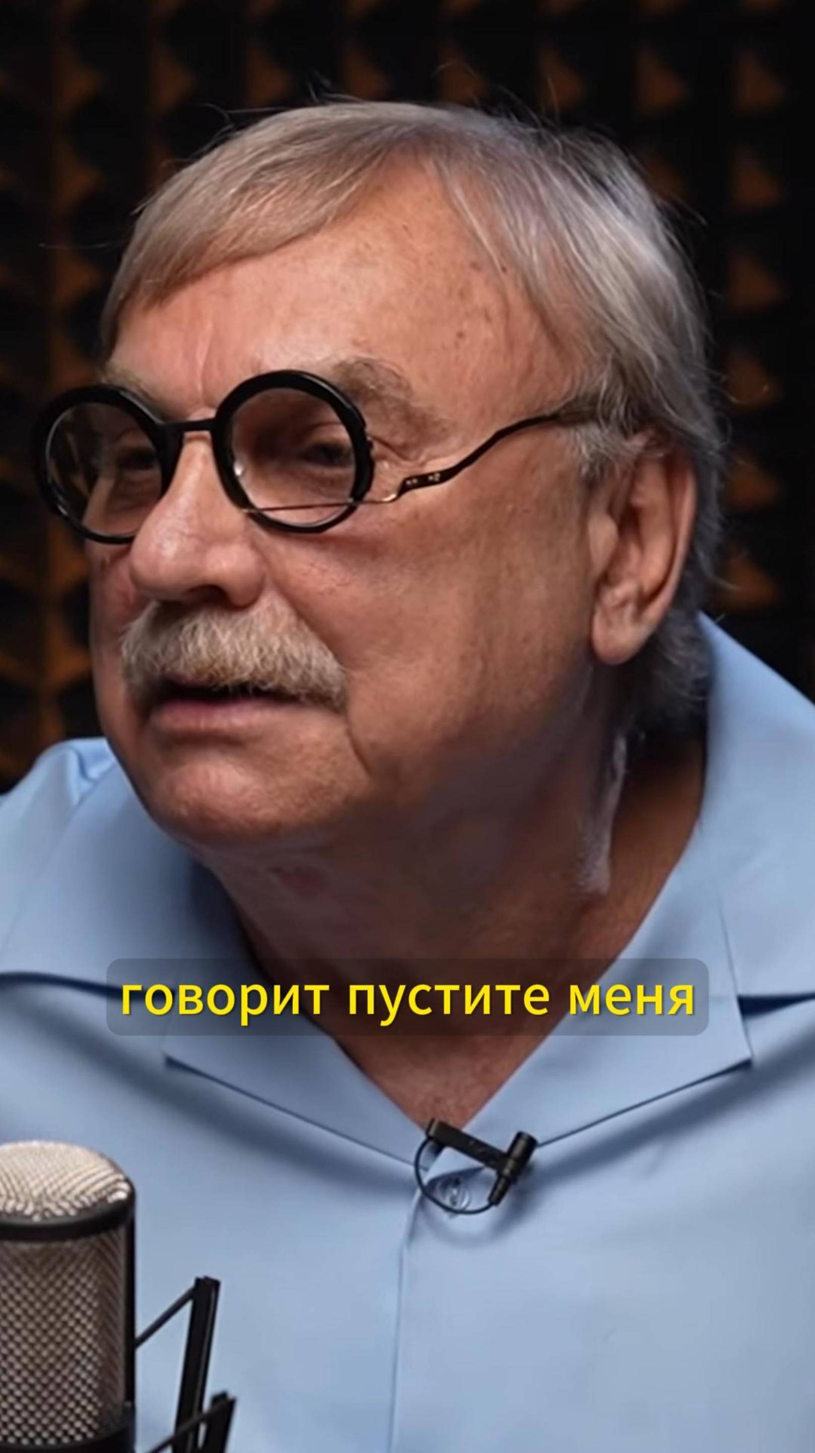 НЕ ПУСКАЮТ НА СПЕКТАКЛЬ