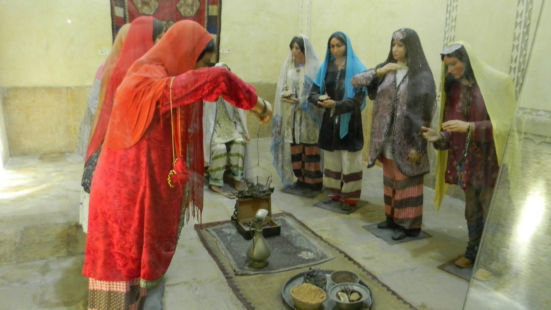 Уличные артисты в Иране