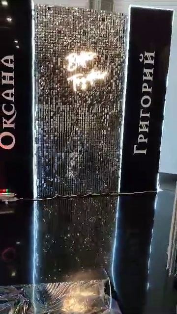 Свадьба в чёрном и красном цвете