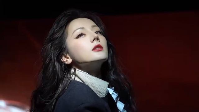 Видео от студии Дильрабы к выпуску журнала «BAZAAR ».