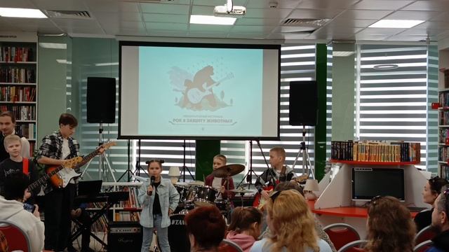 Арт Плюс, ч.1("Рок в защиту животных". Владимир)