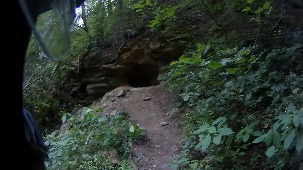 Мотопоездка в Лыткаринскую карстовую пещеру 16.08.2025. Поиск тайника.