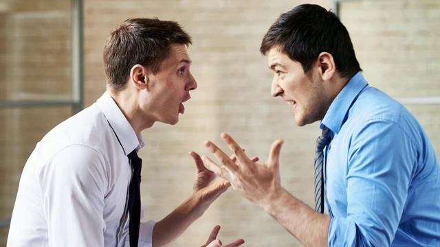 Коллективные атаки астрала на светлого человека! Люди с  энергетическими пиявками!