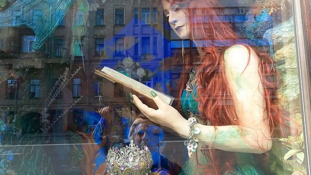 КРАСИВЫЕ ФИГУРЫ  В ПИТЕРЕ