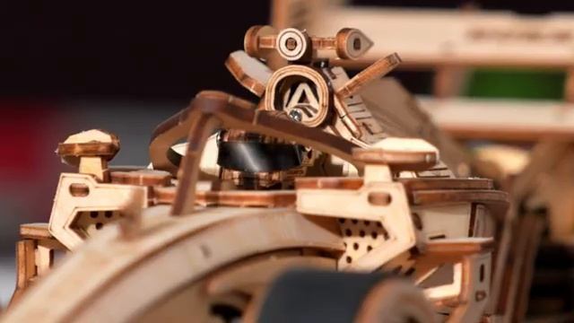 Гоночный болид