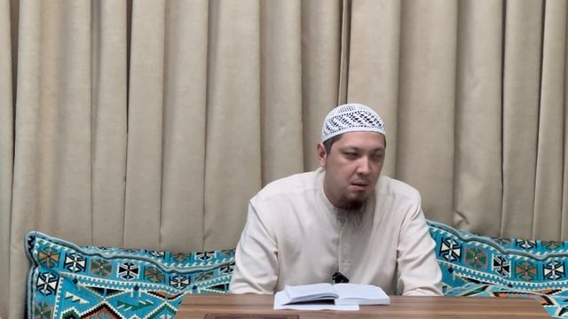 Нужно ли поднимать руки в намазе || Ильяс абу Ибрахим