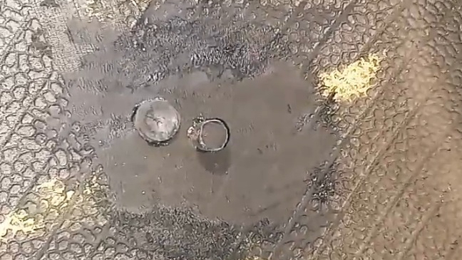 Два прокола на шине рядом. Ремонт.