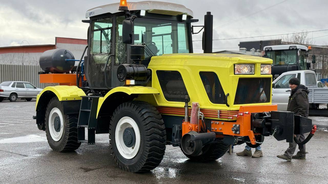 Локотрактор КРТ-1 (двухосник)  производства ООО "Ригель АВ-Белгород", обзор