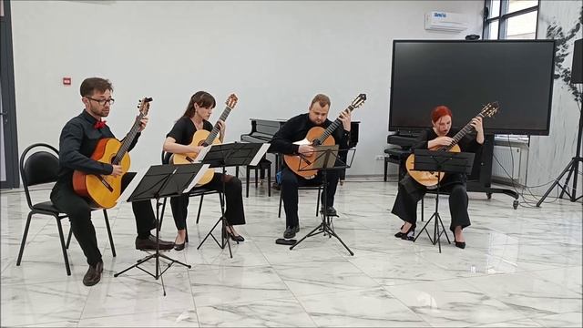 ПРОГУЛКА В БЛЮЗОВОМ НАСТРОЕНИИ - Александр ВИНИЦКИЙ. Гитарный джаз. квартет "КВАДРАТ".